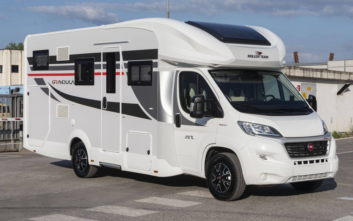 Roller Team Campers - Topkwaliteit in Italiaans design - Scherp geprijsd